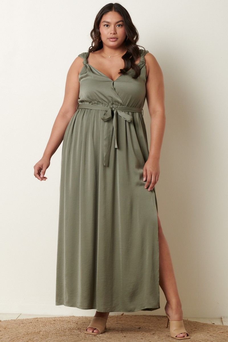 Bodacious Curvy Maxi – GFL BOUTIQUE